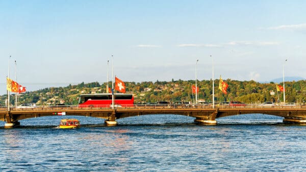 Moving to Geneva? 2025 Living Costs & Relocation Tips