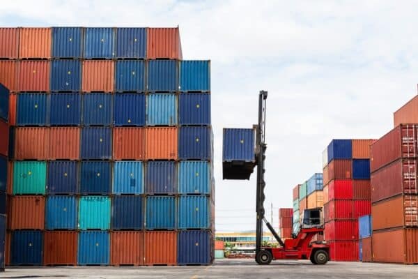 The Ultimate Guide to Shipping Container Sizes & Dimensions